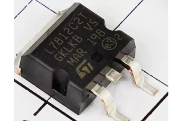 L7812 IC Ổn Áp 12V 1.5A